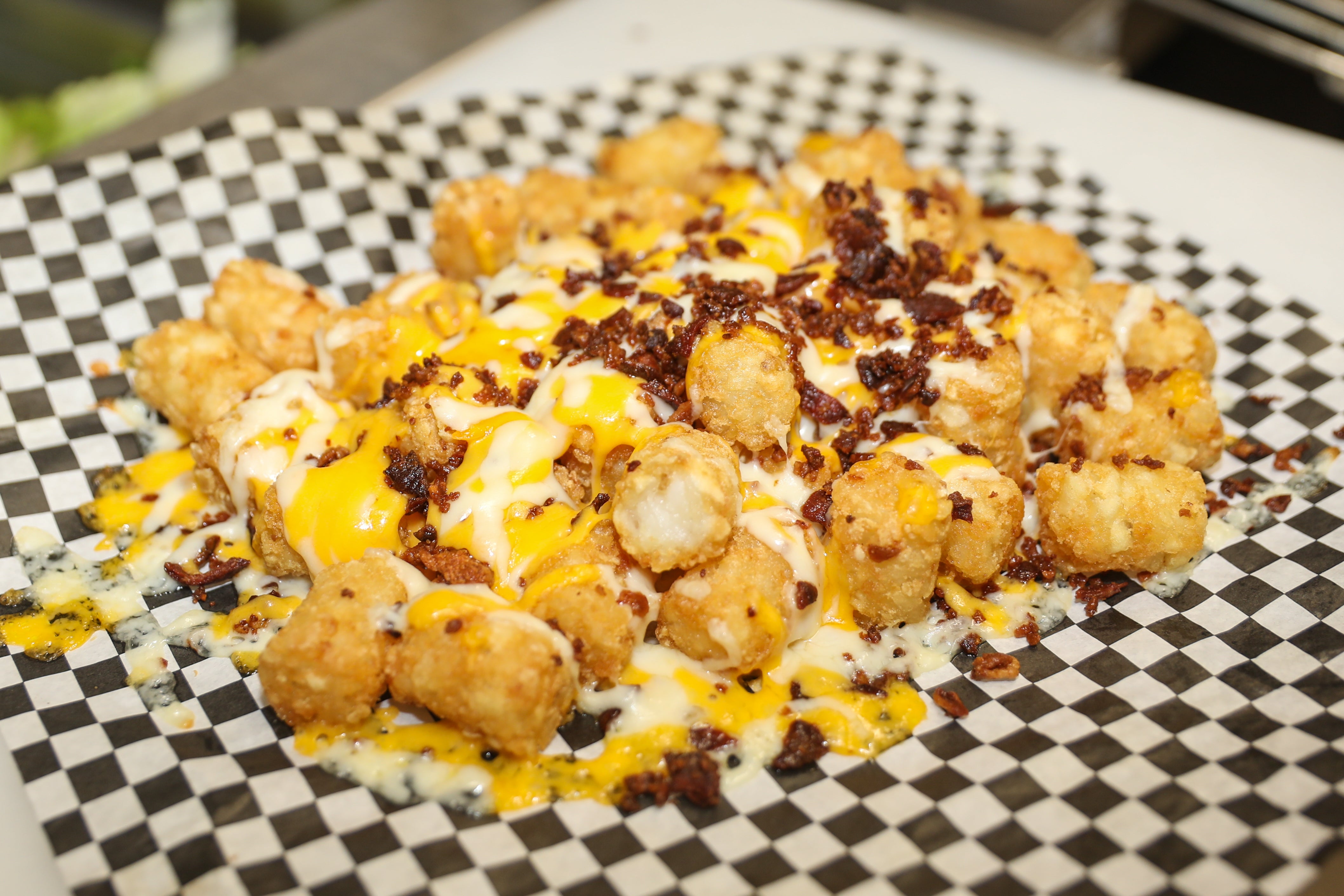 Cheesy Loaded Tots – SharkNinja Malaysia